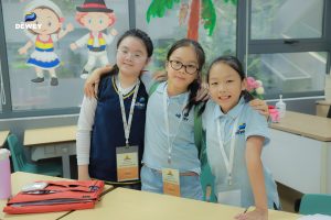 Dewey Tay Ho Tay Campus